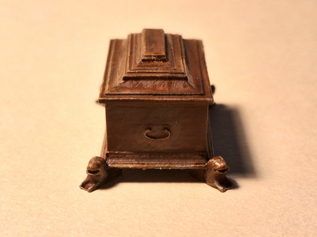 Chest - Role Playing Dnd Miniature - Etsy