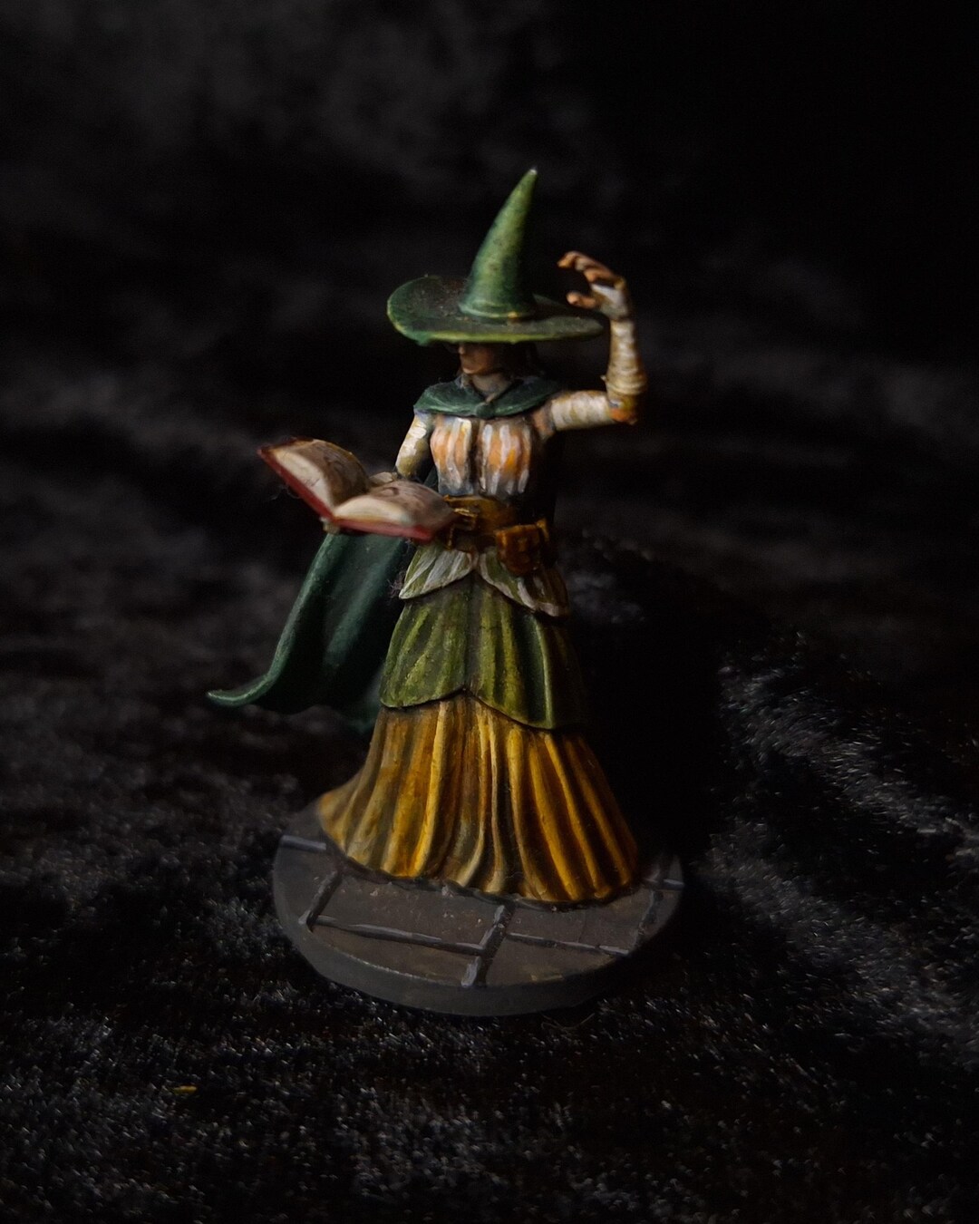 Painted Witch Role Playing Dnd Miniature Miguel Zavala - Etsy
