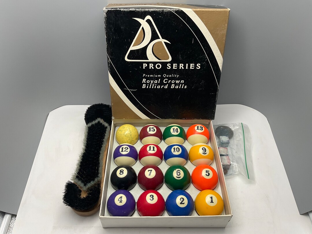 Vintage Pro Series Premium Quality Royal Crown Billiard Balls and Felt ...