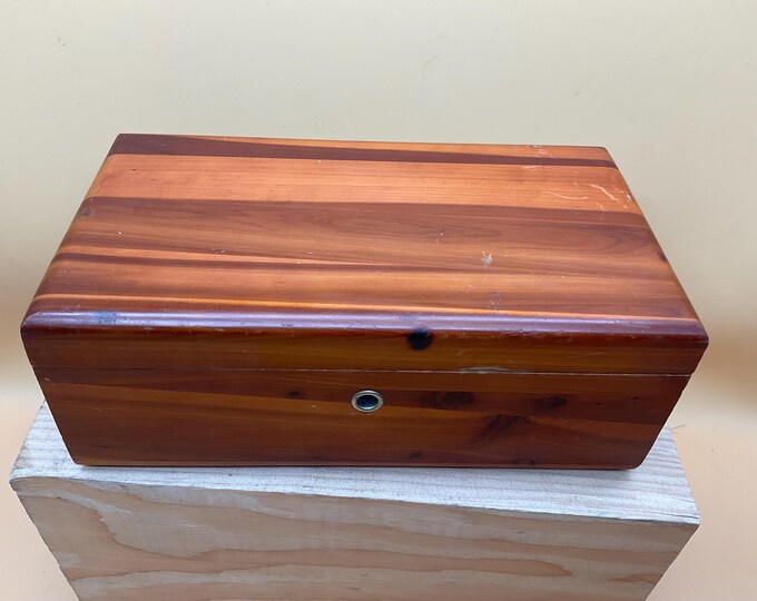 Lane Cedar Chest Salesman's Sample Trinket Box, Treasure Box. Vintage ...