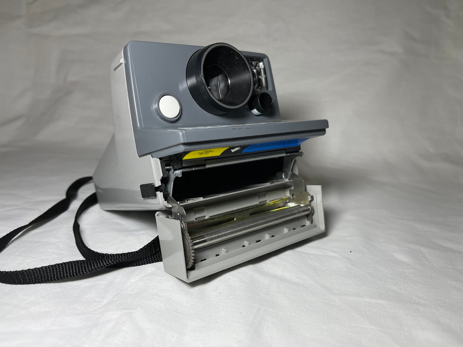 Polaroid the Button Vintage Instant Camera for SX-70 Film - Etsy