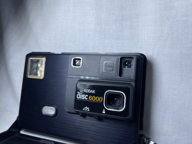 Kodak Disc 6000 1980s Vintage Foldable Pocket Camera - Etsy