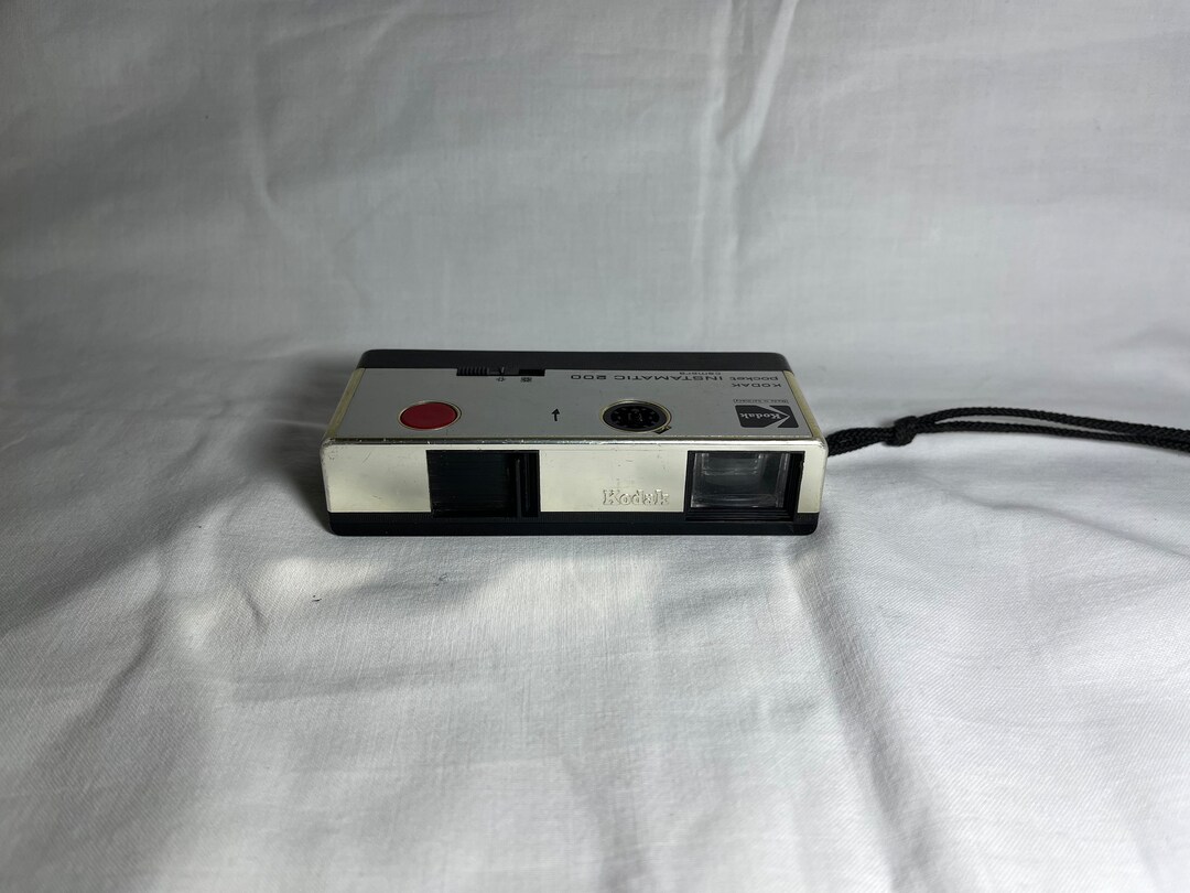 Kodak Pocket Instamatic 200 Vintage Camera for 110 Film - Etsy