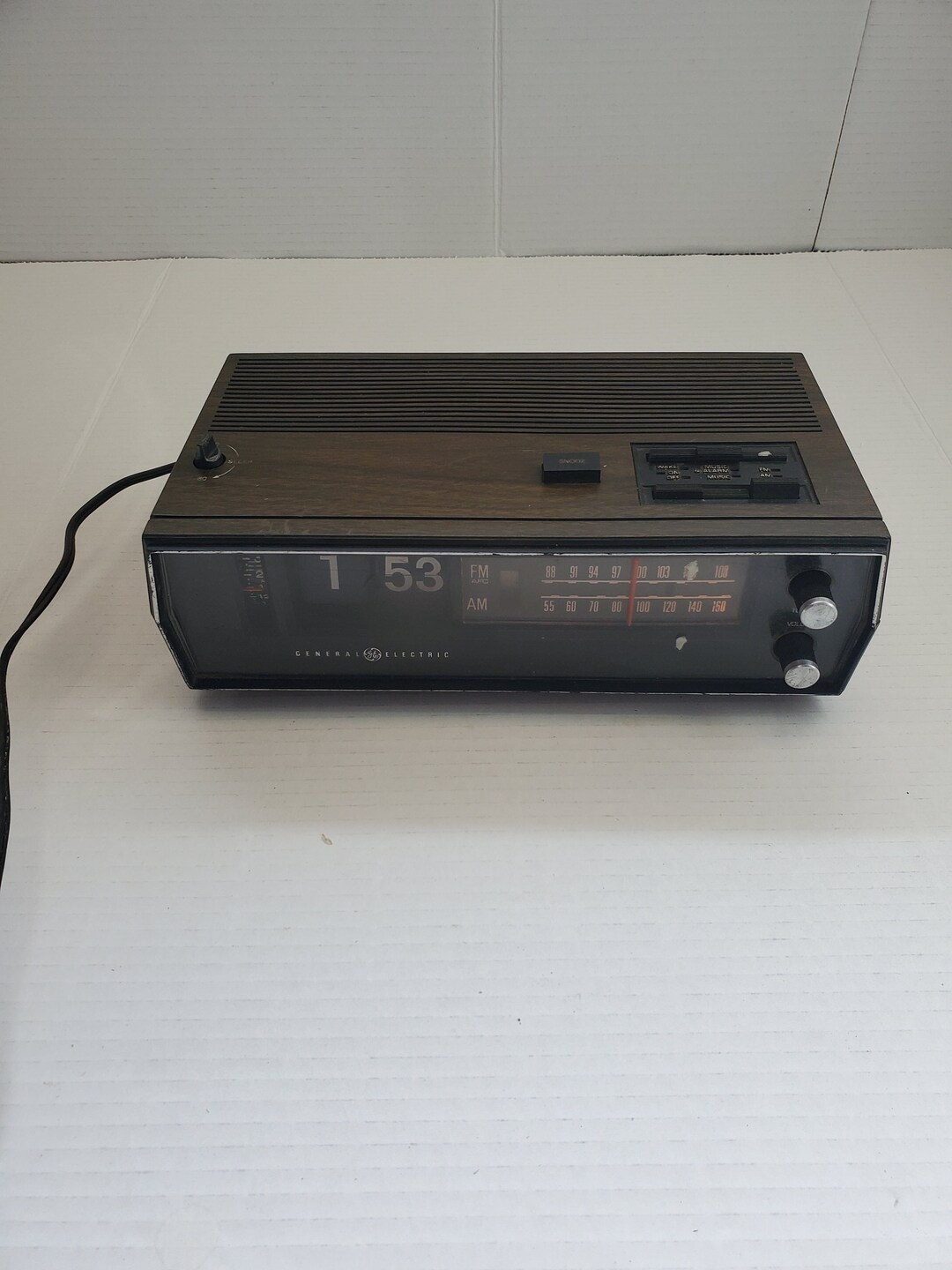 Vintage Electric General Radio - Etsy