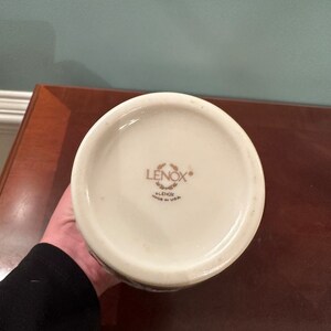 Lenox Masterpiece Collection Porcelain Vase Raised Flowers Gold Trim 7. ...