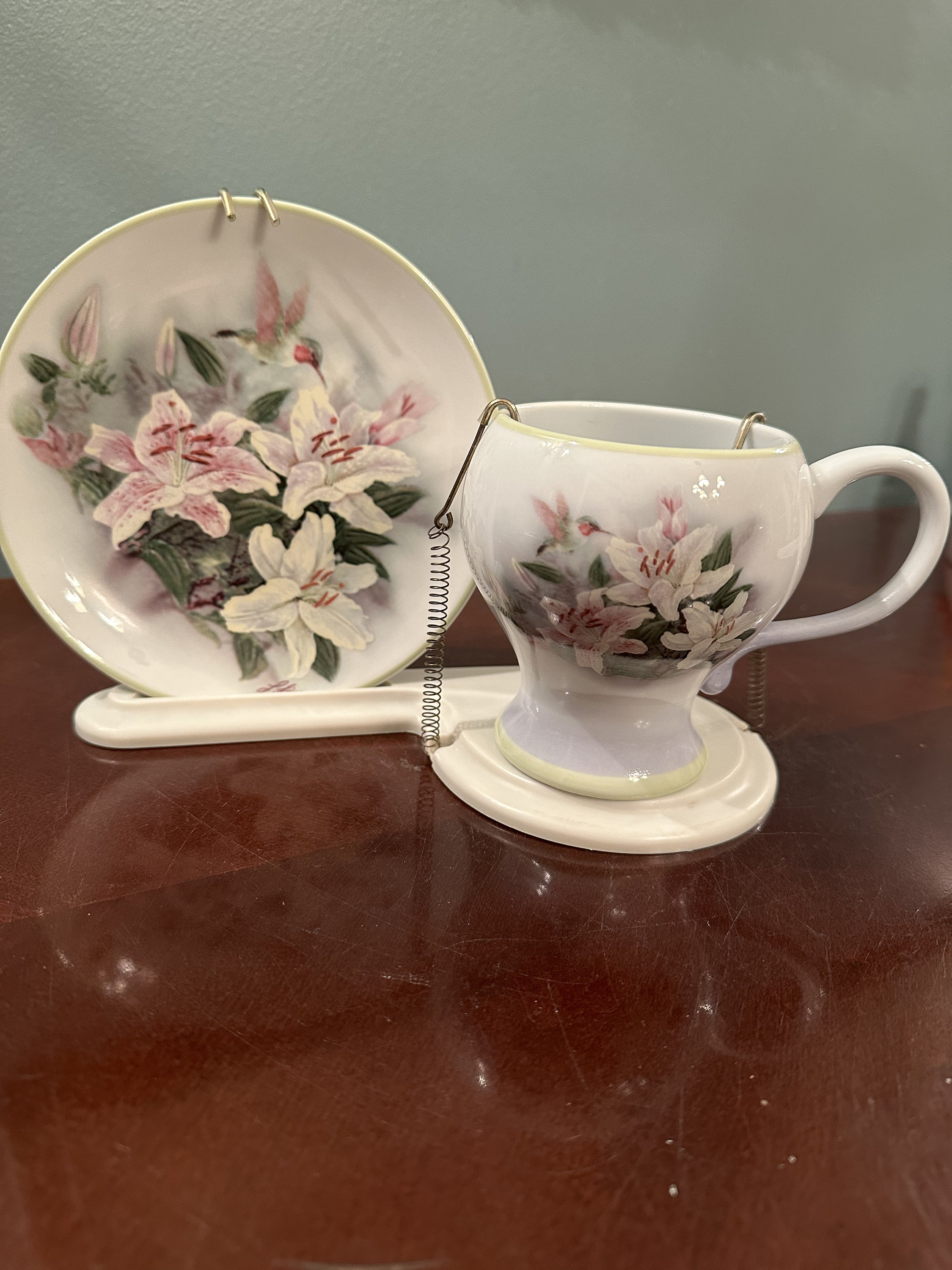 Vintage Lena Liu Hummingbird and Lilies Tea Cup and Saucer - Etsy
