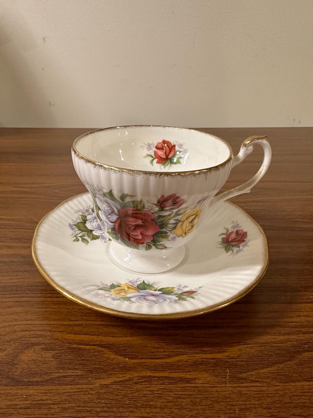 Vintage Royal Heritage Bone China Roses Pattern Teacup and Saucer. - Etsy