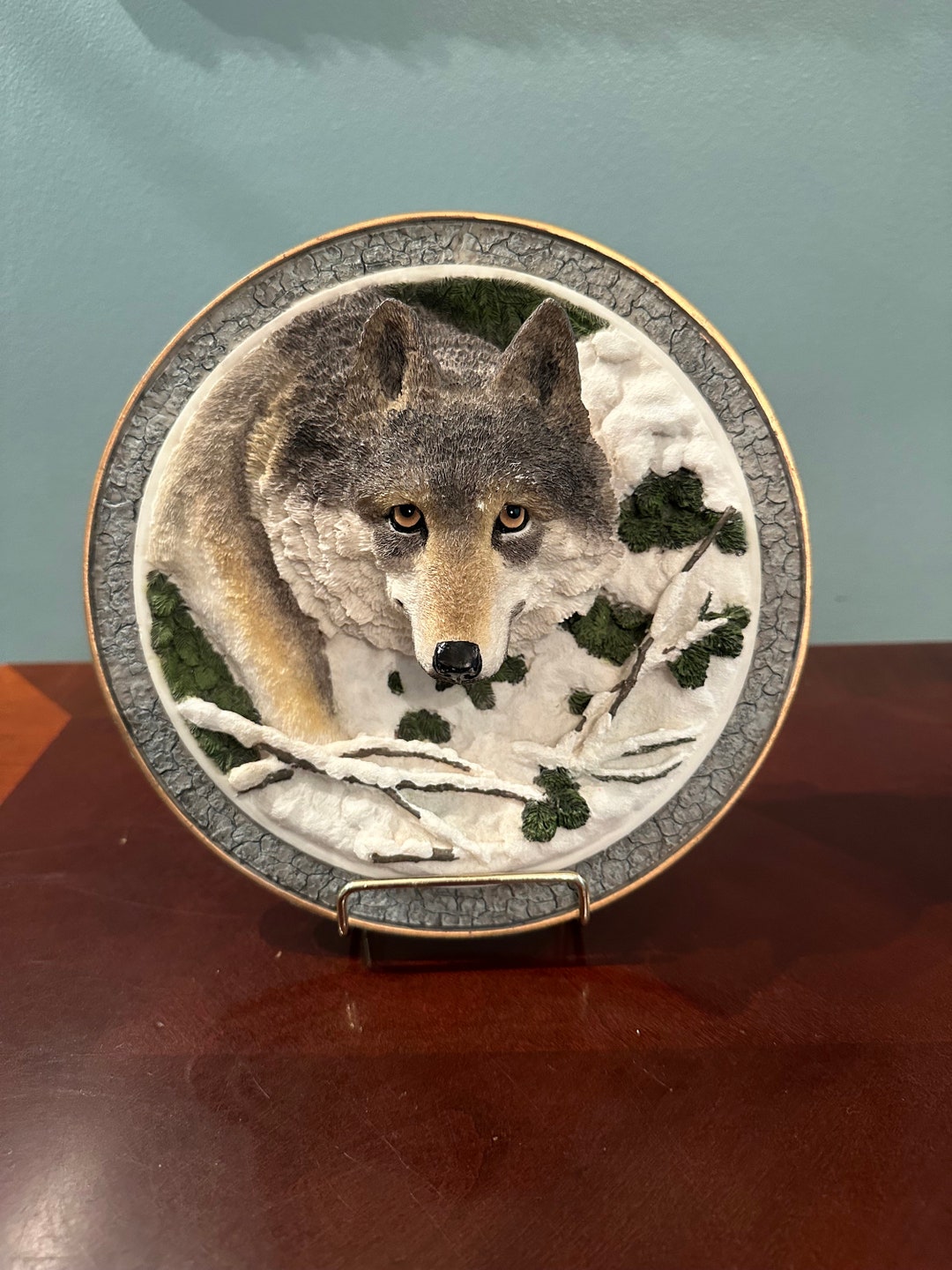 The Gray Rock Collection 3D Wolf Plate. - Etsy