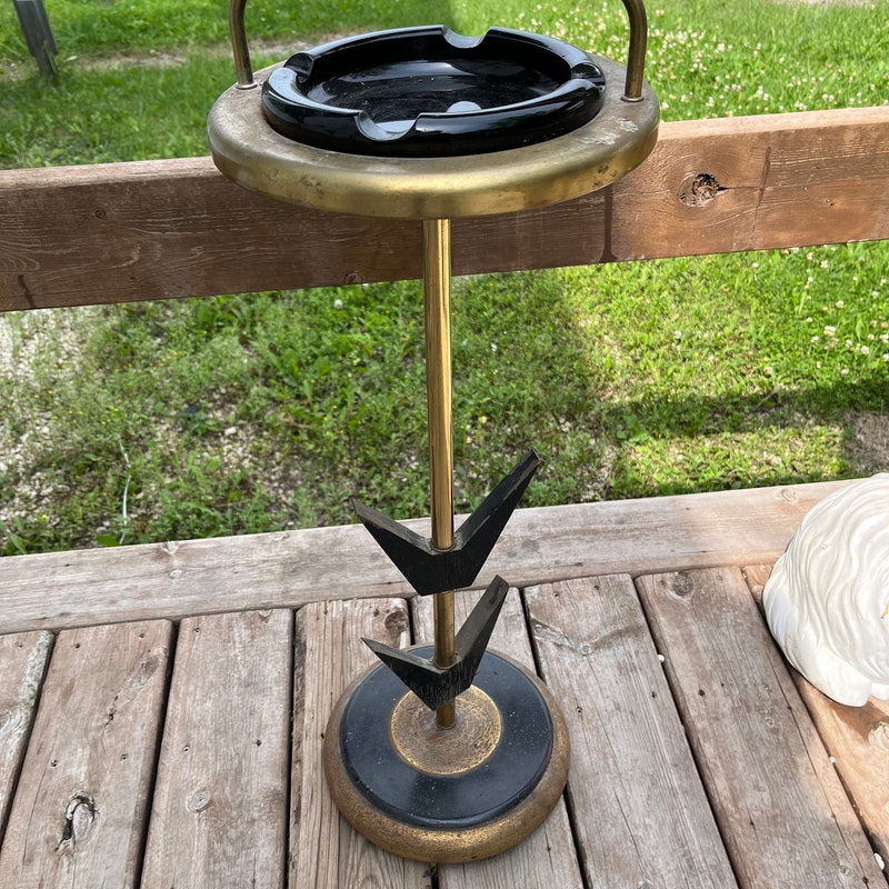 Ashtray Stand - Etsy