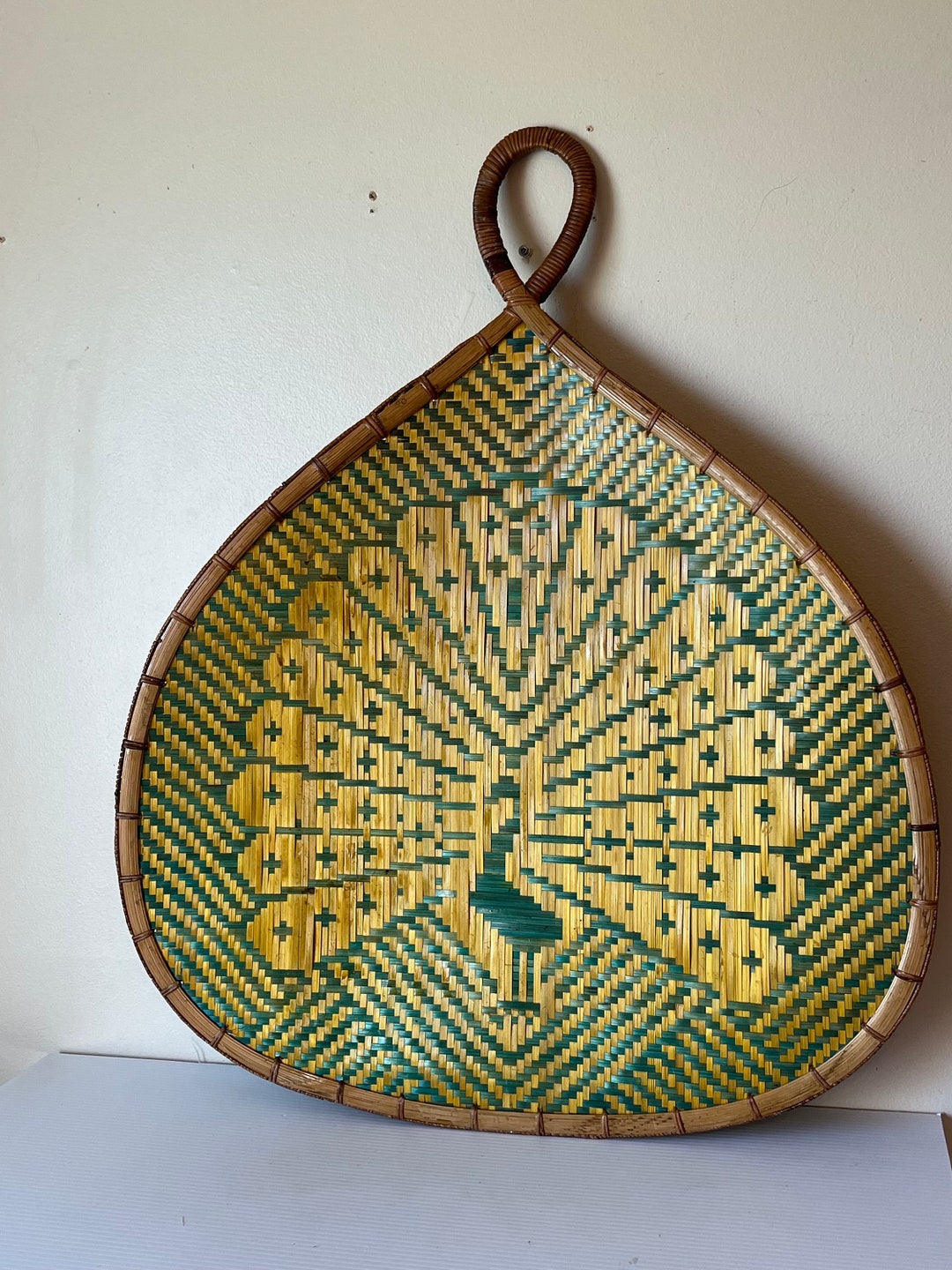 Large Vintage Bamboo Leaf Fan Wall Hanging, Mid Century Wicker Decor ...