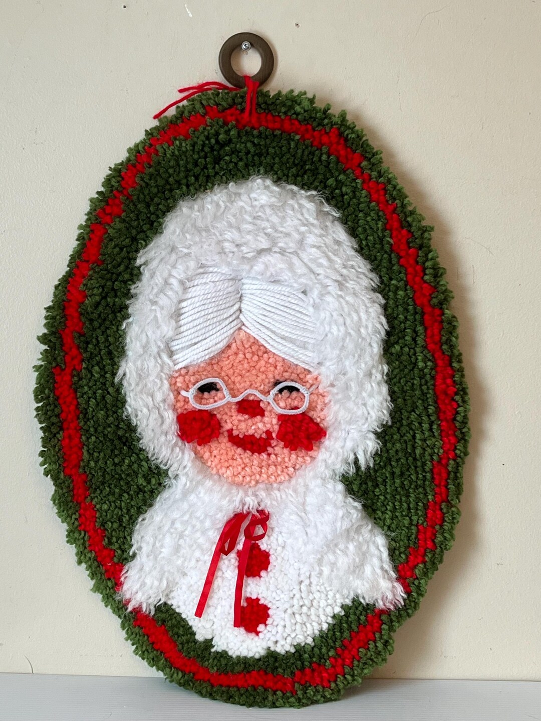 Vintage Mrs. Santa Claus Christmas Wall Decor, Latch Hook Art, Holiday ...