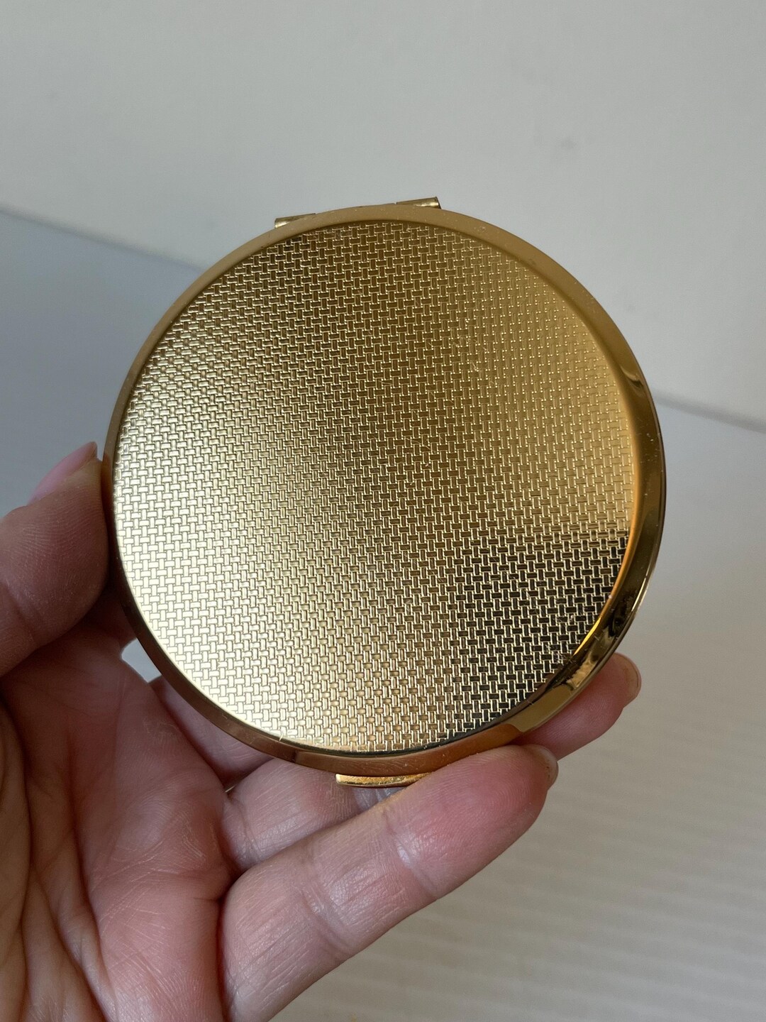 Stratton Gold Makeup Compact, Vintage Vanity Mirror - Etsy