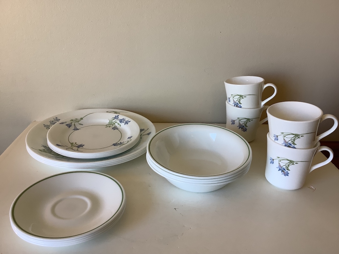Discontinued Pattern: Corelle Blue Dusk 20-piece Dinnerware Set, Very ...