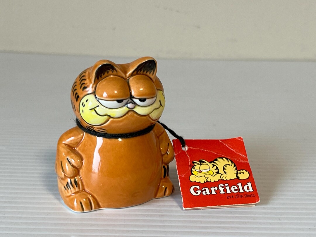 Garfield Ceramic Toothpick Holder, Toothpick Dispenser, Kitchen Decor ...
