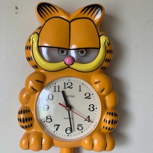 Rare Vintage Garfield Wall Clock: A Timeless Piece for Garfield ...