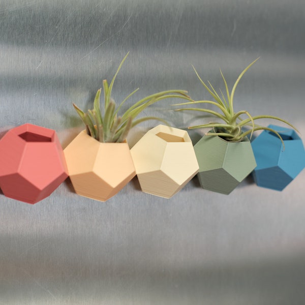 Magnetic Planter - Etsy