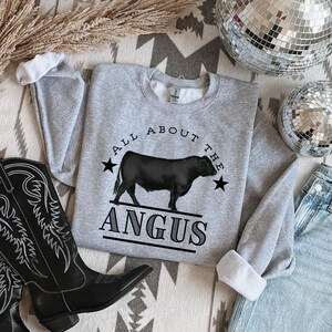 Black Angus Cow Sweatshirt Cow Graphic Hoodie Farm Animal Sweatshirt ...