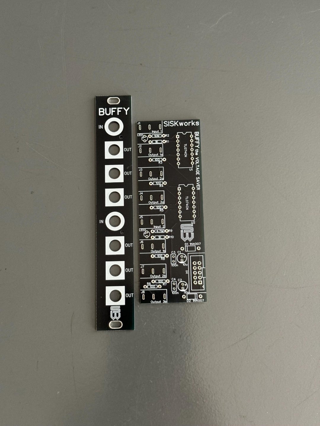 BUFFY - the Voltage Saver (PCB + Front Panel ONLY) - Buffered Multiple ...