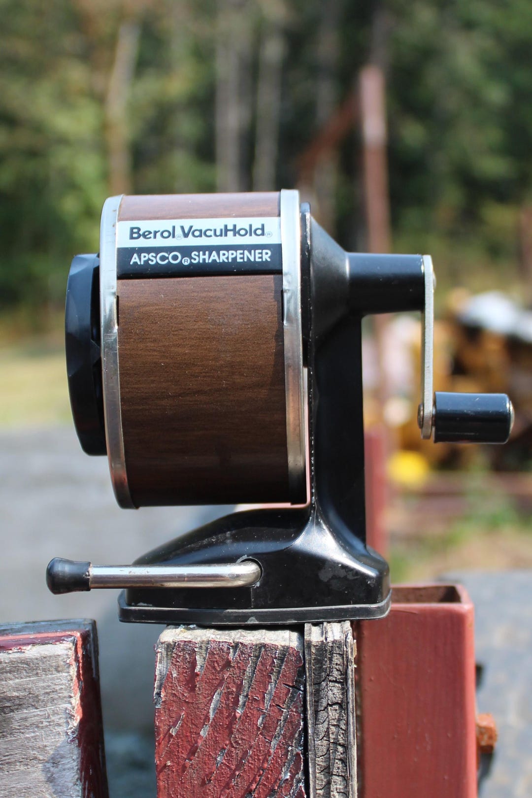 Retro Wood Grain Pencil Sharpener, Berol Apsco Vacuhold, Vintage Office Supplies - Etsy