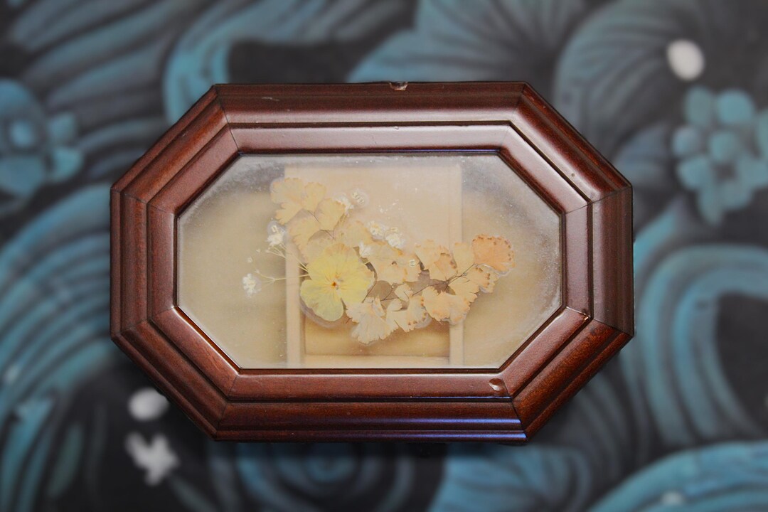 Bombay Company Musical Wood Jewelry Box - Pressed Flower Design ...