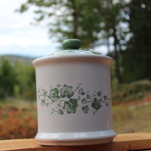 Corelle, Ivy Pattern, Vintage, 7x 5.5 Air Tight Lidded Ceramic Storage ...
