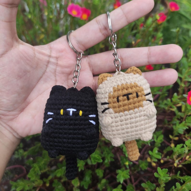 Crochet Cat Keychain, Cute Cat Keychain, Cat Lover, Gift Idea, Ready to ...