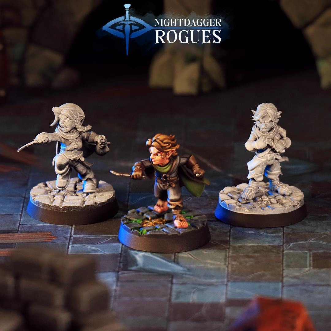 Halfling Rogue Miniature Dwarf Hobbit Thief Figurine Dungeons and ...