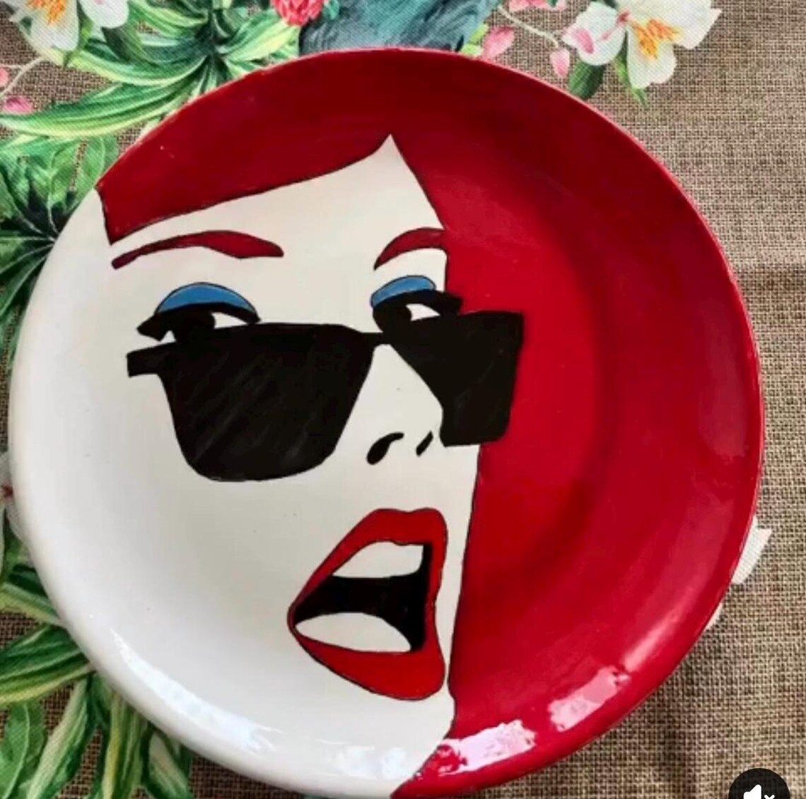 Pop Art Girl Wall Plate - Etsy