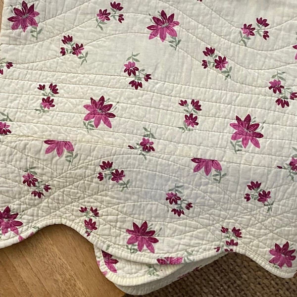 French Boutis Quilt - Etsy