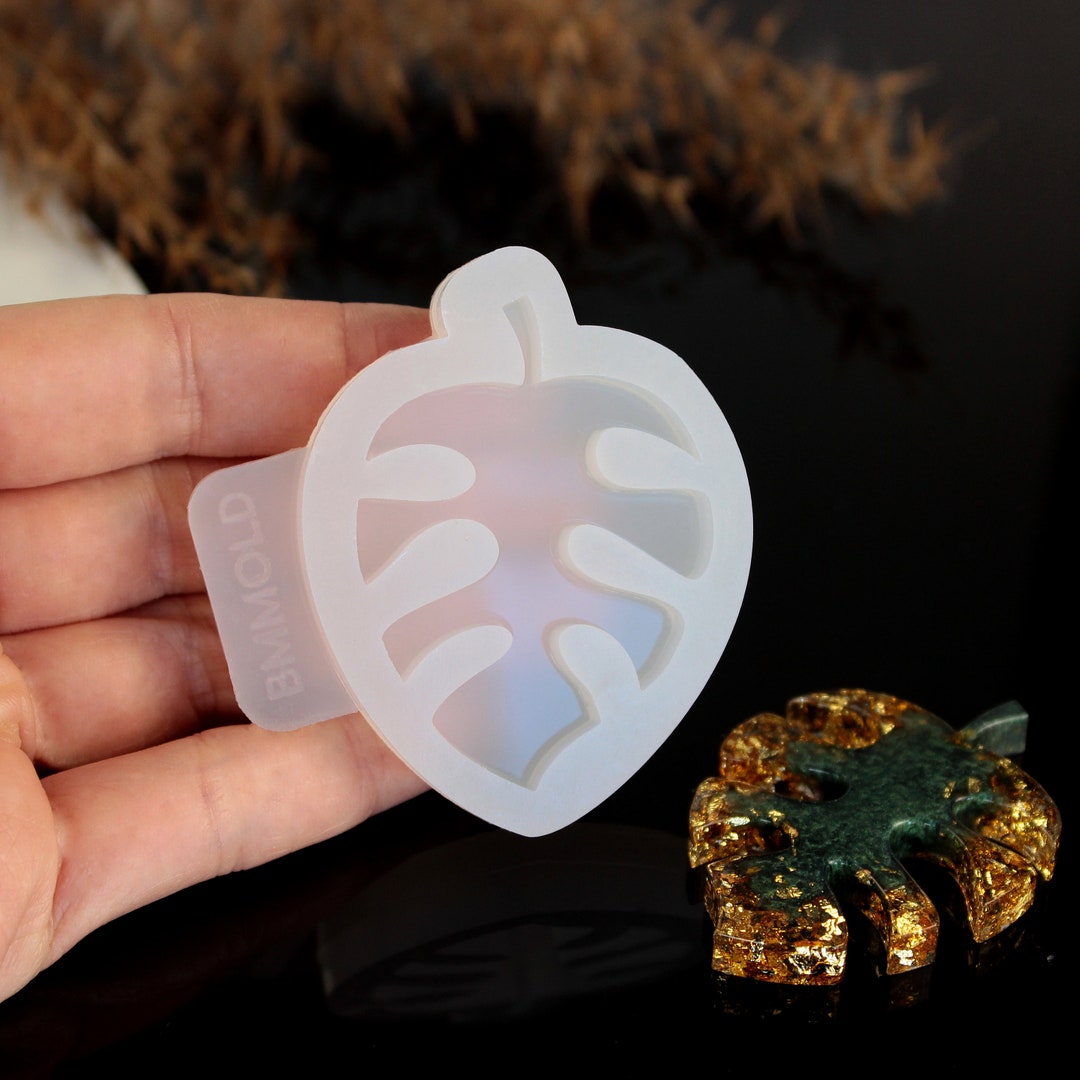 Monstera Leaf Silicone Mold: Glossy Finish, Keychains & Pendants, Uv ...