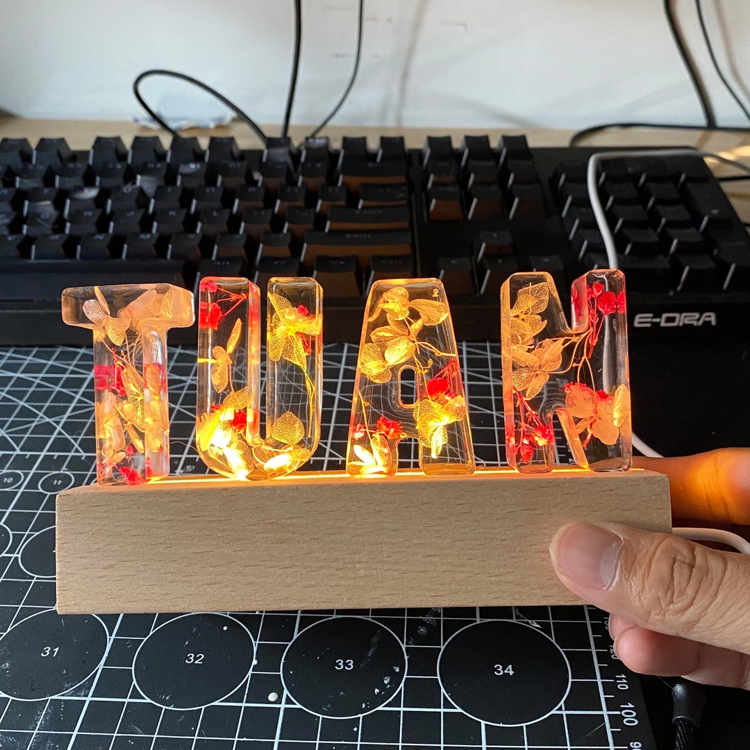 Personalized Light up Name Real Flower Resin Epoxy Art Lamp Custom ...