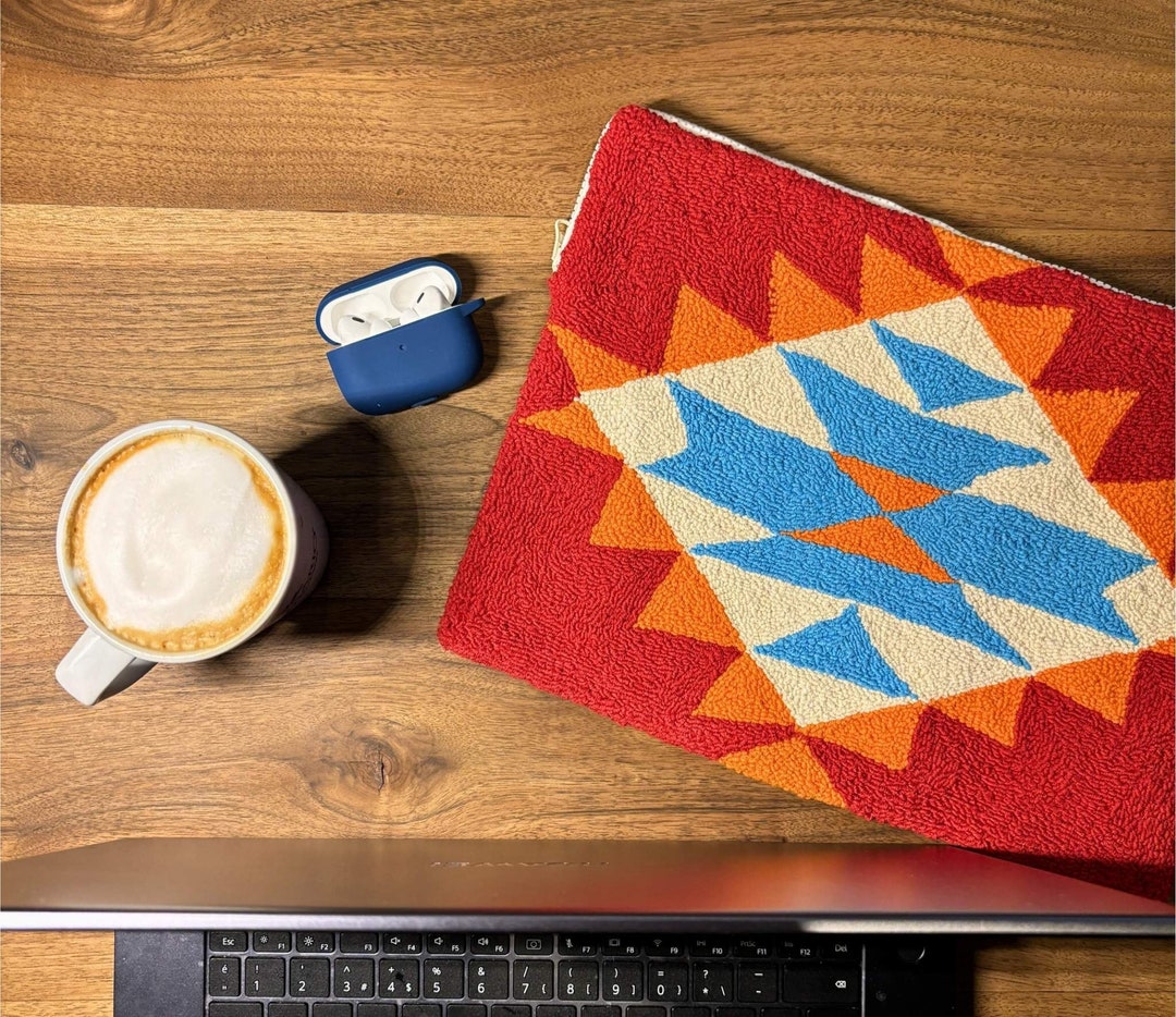 Ethnic Laptop Sleeve, MacBook iPad Pro and Air 14'', 13" & 15" Case ...