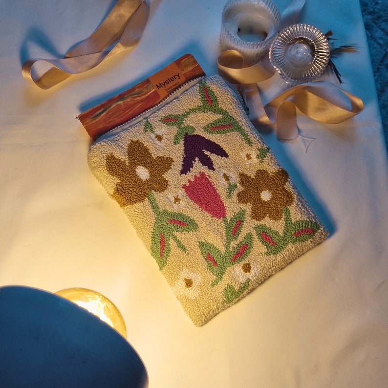 Embroidered Book Sleeve Personalized Kindle Cover Kindle - Etsy