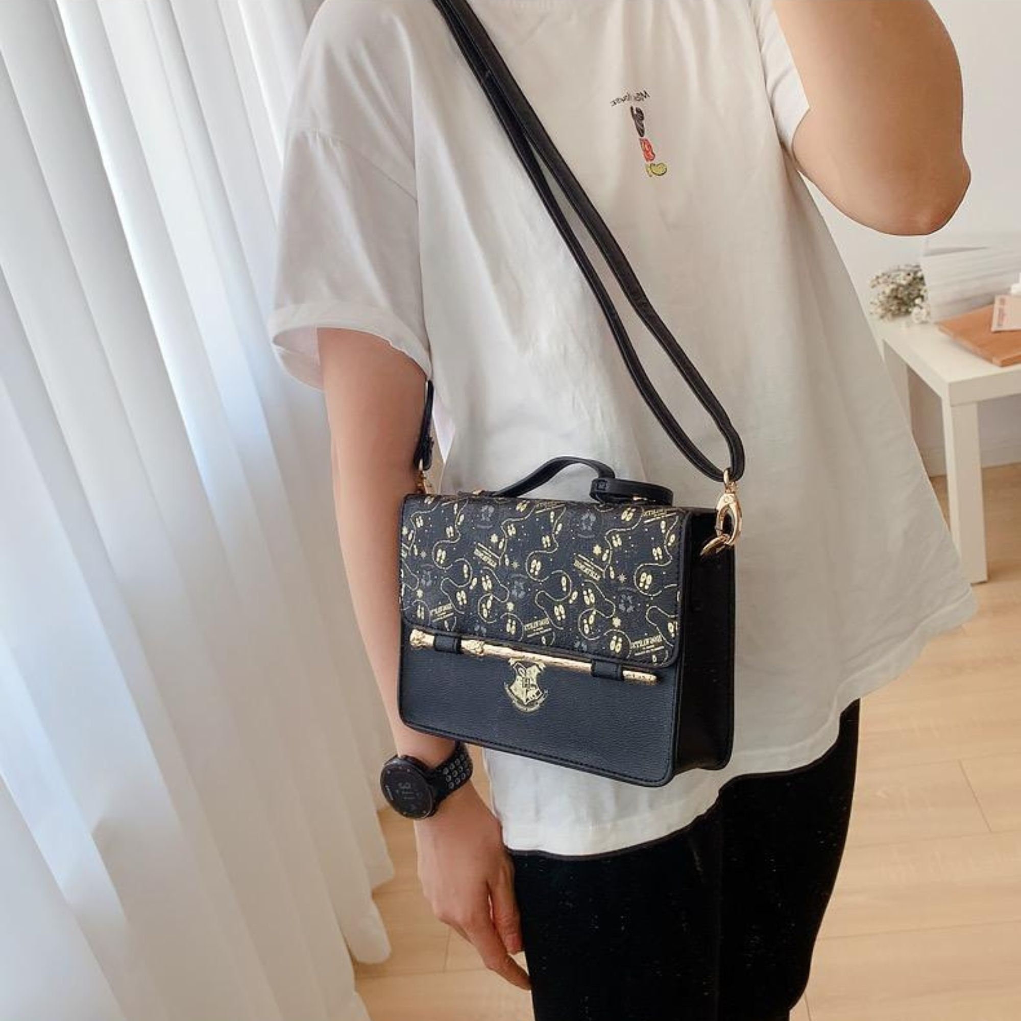 Harry Potter Sling Bag Hogwarts Purse Crossbody Bag Slytherin ...