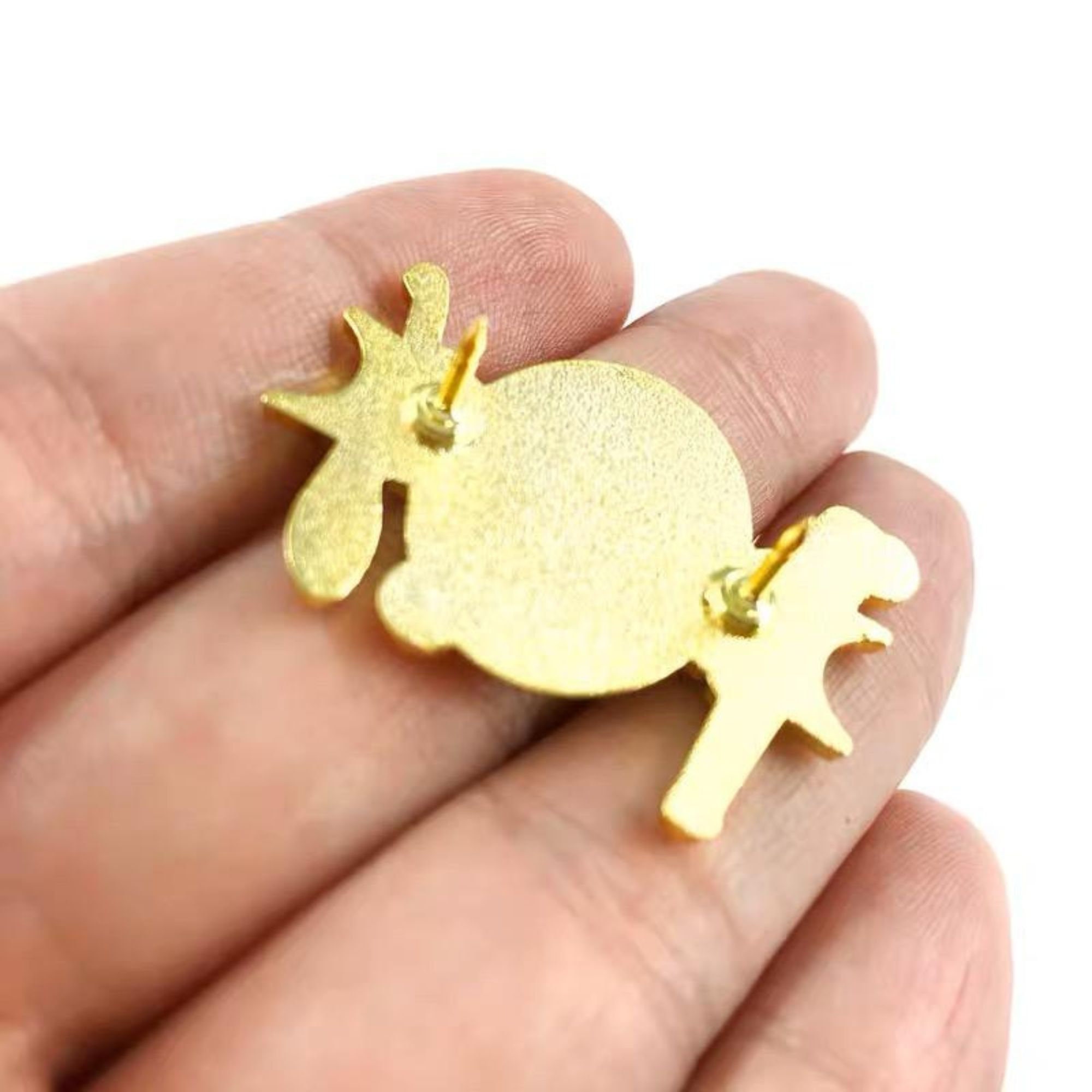 Hogwarts Quidditch Captain Enamel Pin for Bags | Harry Potter Inspired ...