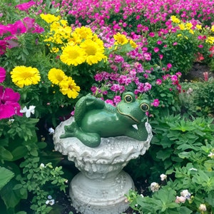 Large Frog Statue, Large Garden Sculpture, Cute Frog Decor, Garden Home ...