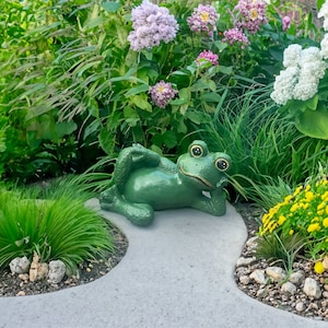 Large Frog Statue, Large Garden Sculpture, Cute Frog Decor, Garden Home ...