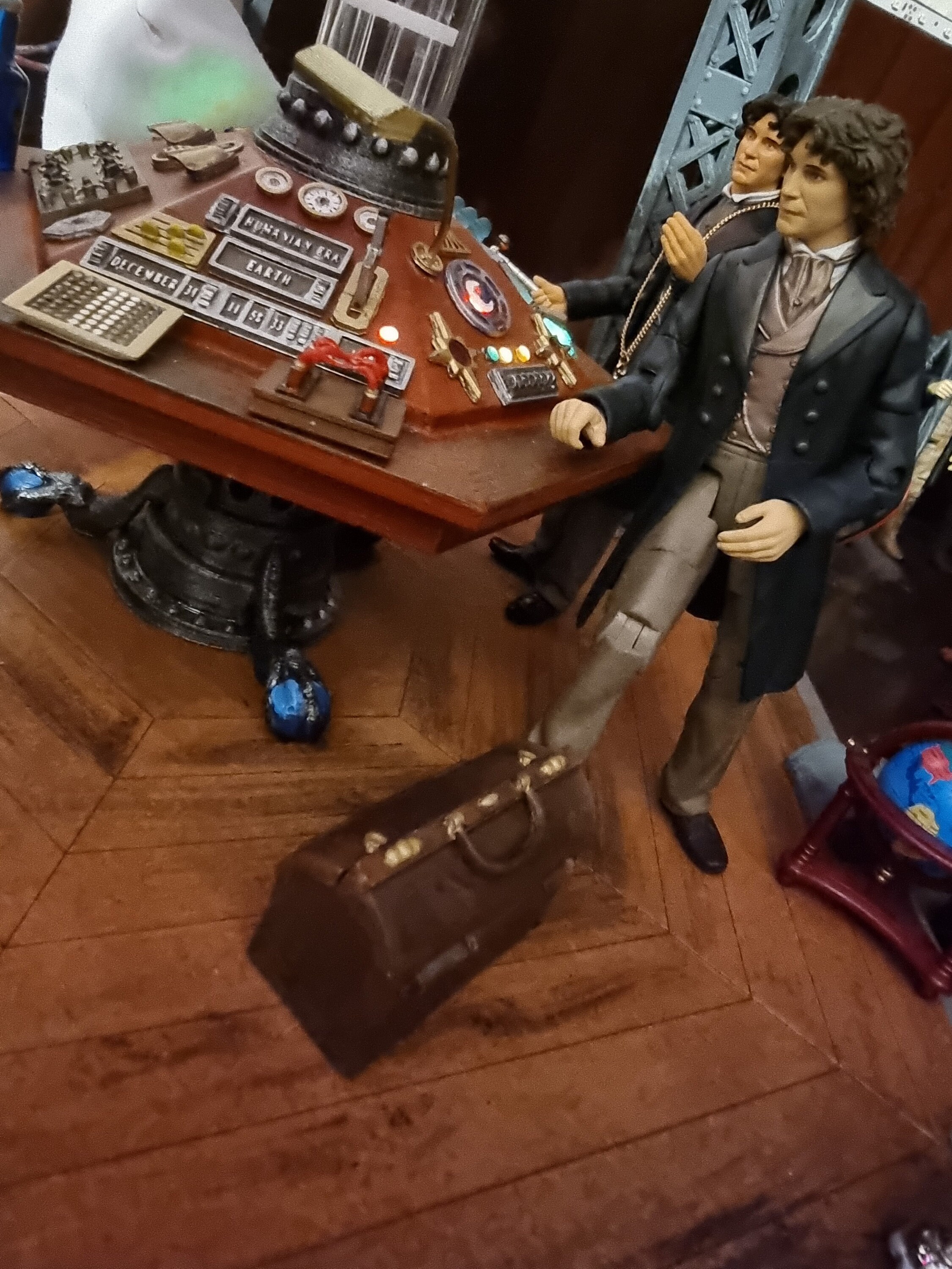 Doctor Who TV Movie Accessories 01: Paul Mcgann's Gladstone Bag Toolkit ...