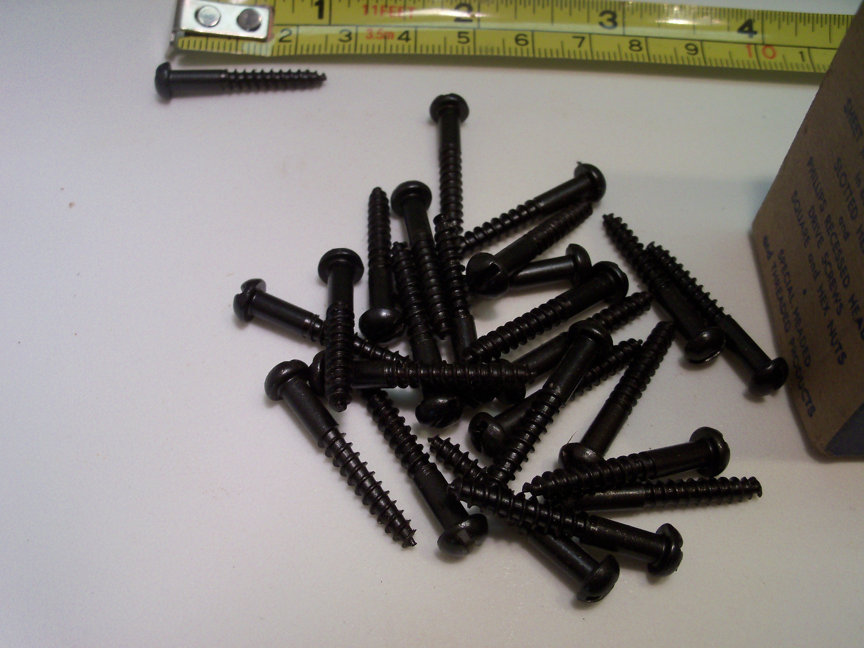 Blued Steel Slotted Round Head Wood Screw 6 X 1 NEW VINTAGE 1950's Made ...