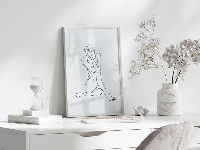 Female Figure Line Art Printable, One Line Art, Posing Nude Woman Wall ...