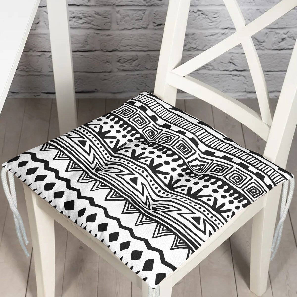 Scandinavian White Black Chair Pad, Monochromatic Seat Pads, Aztec ...