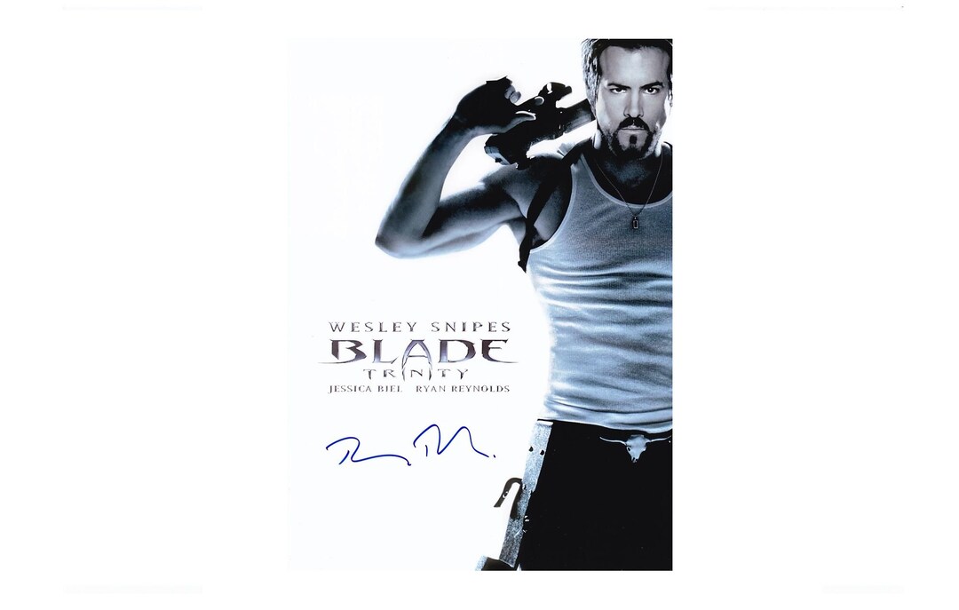 Ryan Reynolds Blade Trinity Hand Signed Autograph Photo 12x8 COA - Etsy
