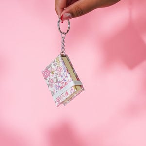 Handmade Keychain Notebook, Mini Notebook, Teacher Keychain, Sticky ...
