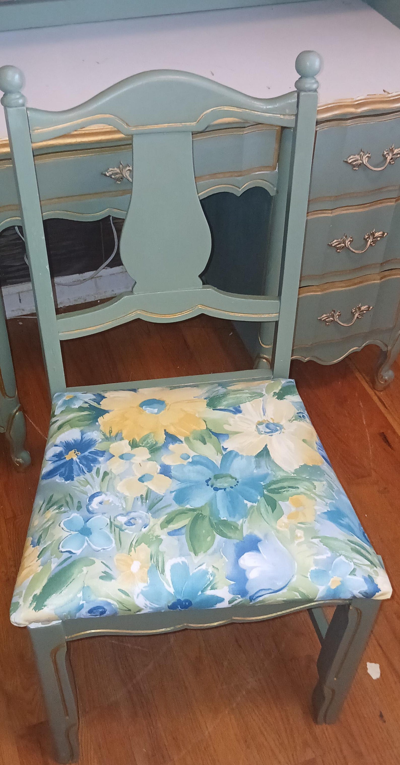 Vintage 70s Dixie Desk W/hutch & Chair Featuring Sarah Vaughan in ...