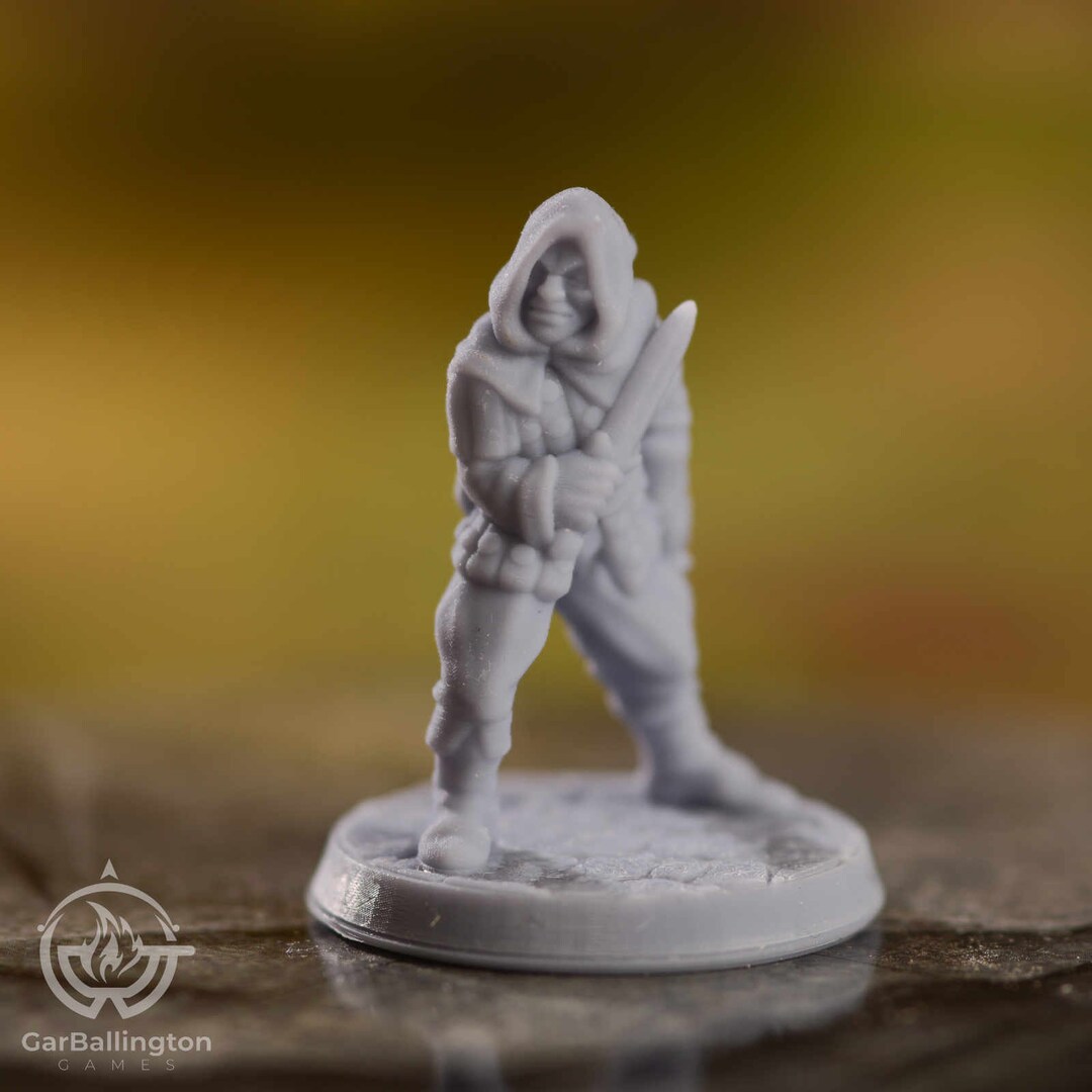 Human Rogue Equipped With Knife Great for Rouge Perfect for Fantasy ...