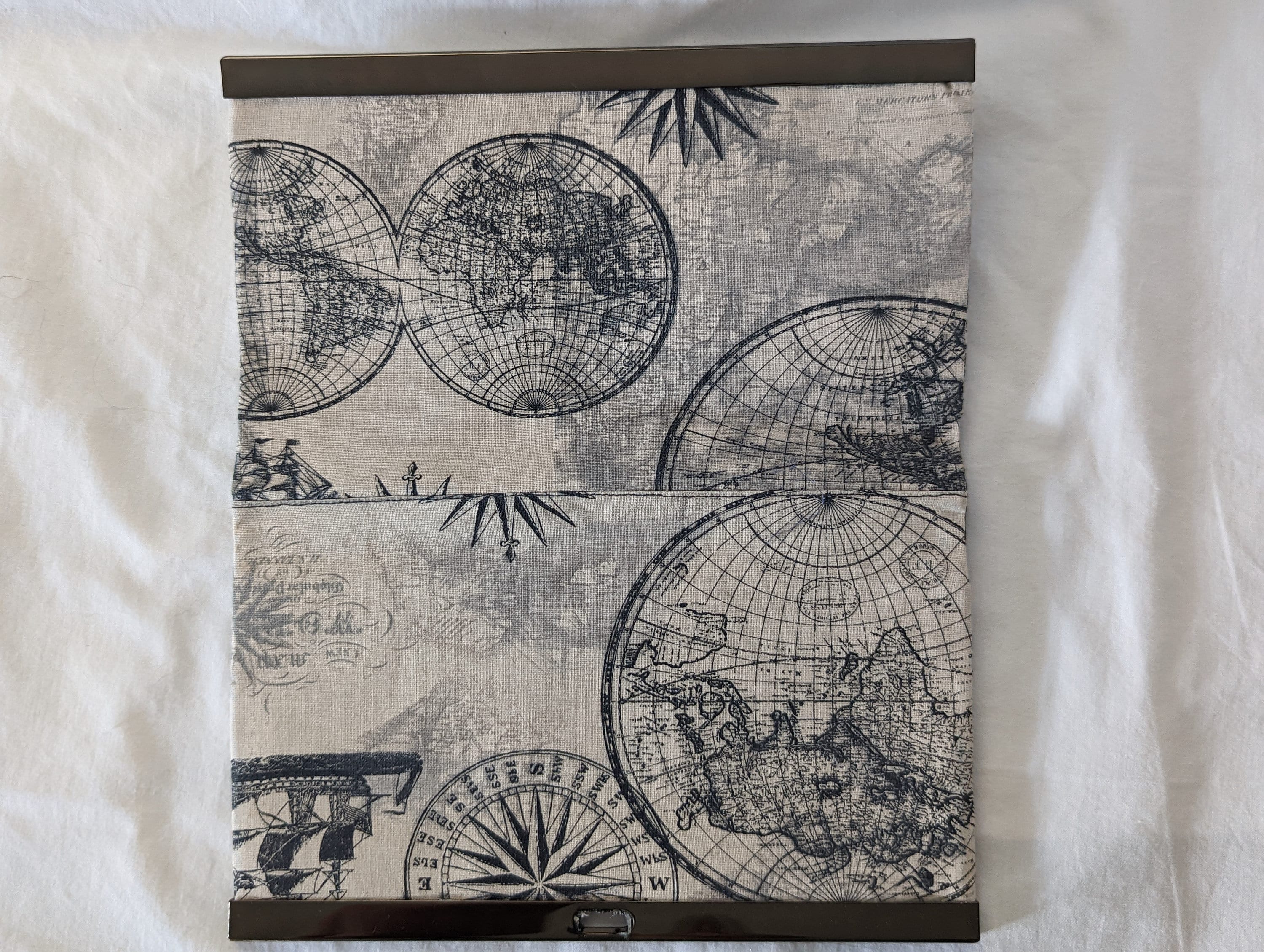 Diva Wallet -world Map, Slim Wallet With Card Slots, Women's Wallet ...