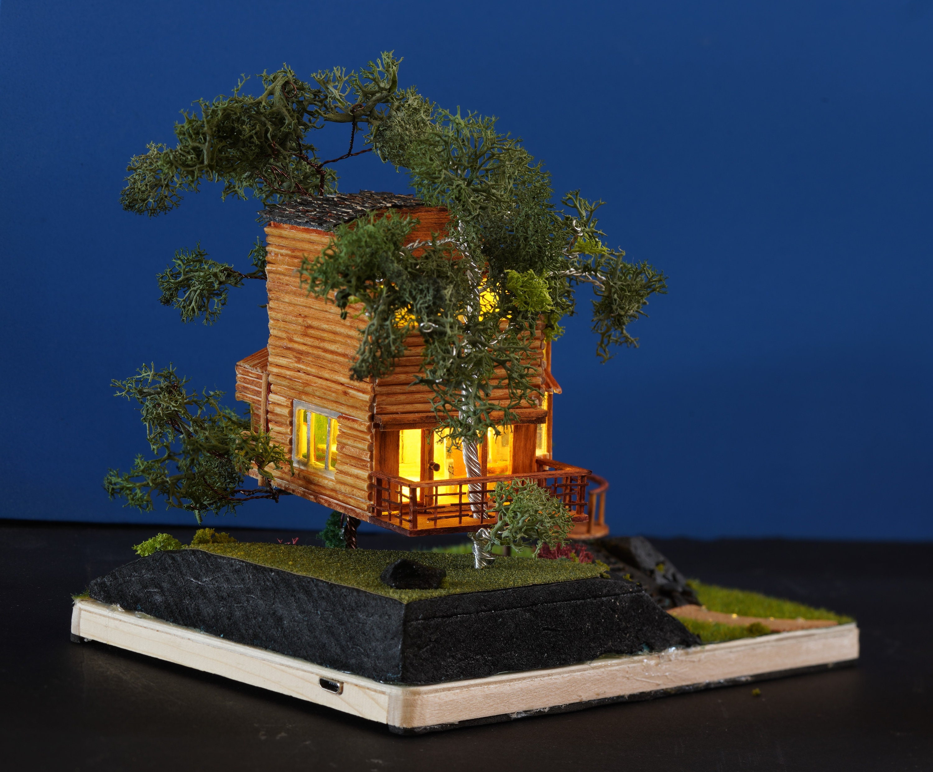 Tree House - Handmade 1:100 Scale Collectable Diorama of a Fully ...