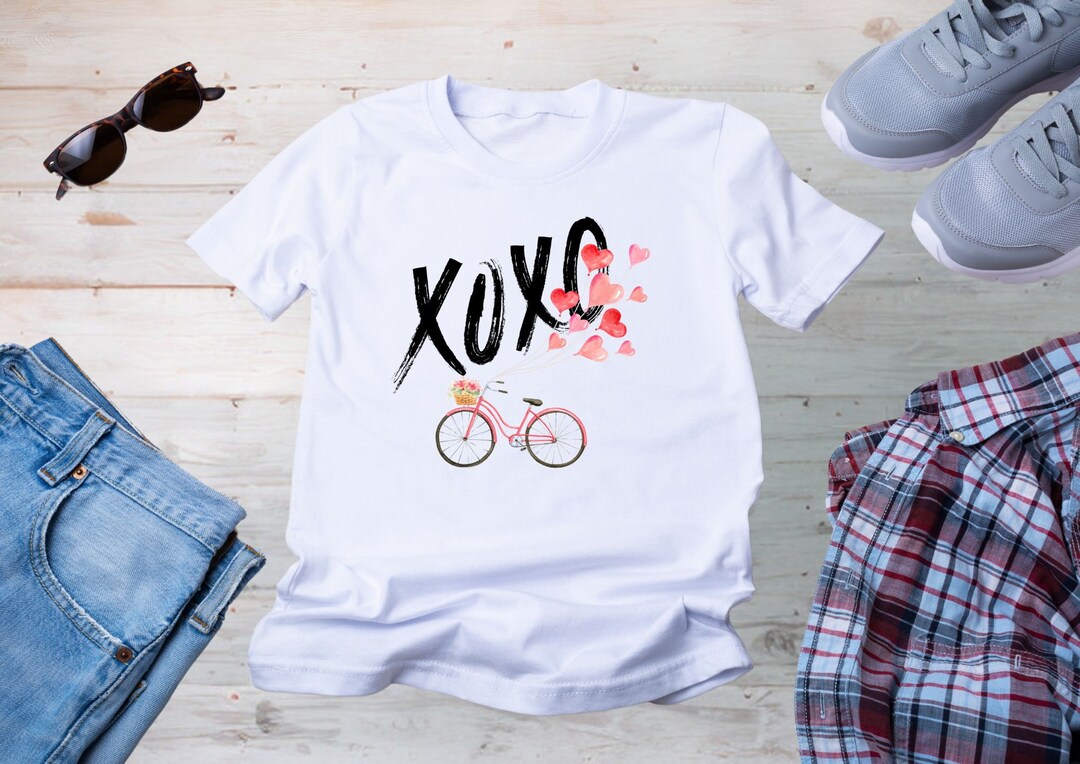 XOXO Valentines Bike With Balloons - Etsy