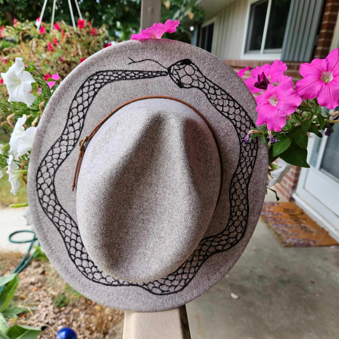 Hand-painted Snake Eating Its Tail Ouroboros Gray Wool Felt Fedora Hat ...