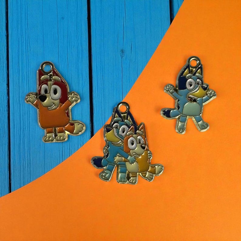 Bluey and Bingo Whinny Winners Enamel Braid and Bridle Charms for ...